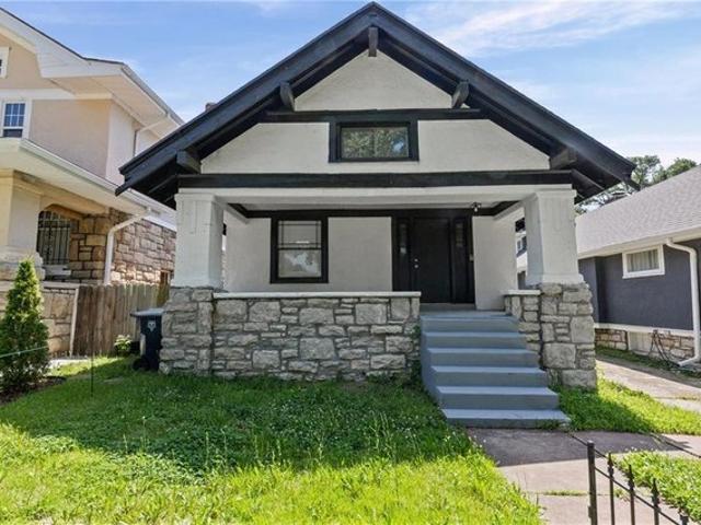 4103 Benton Blvd, Kansas City, MO 64130