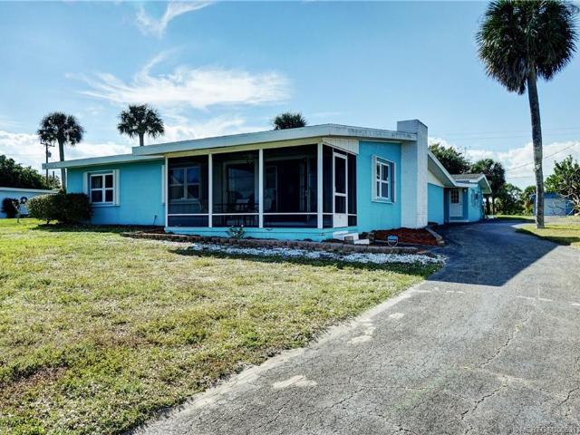 4103 S Indian River Dr, Fort Pierce, FL 34982 | MLS #M20053 | Compass