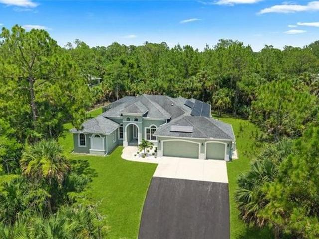 410 17th St SW, Naples, FL 34117