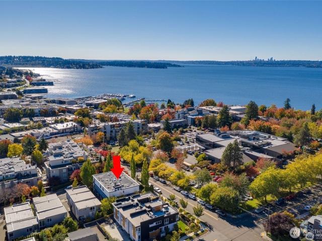 410 2nd Street #A, Kirkland, US, WA
