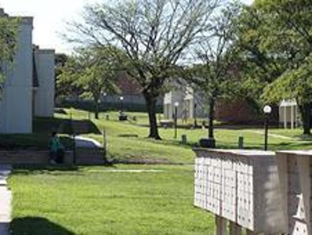 $410 / 2br 2201 North 14th F 10, Ponca City, OK 74601 Ponca City