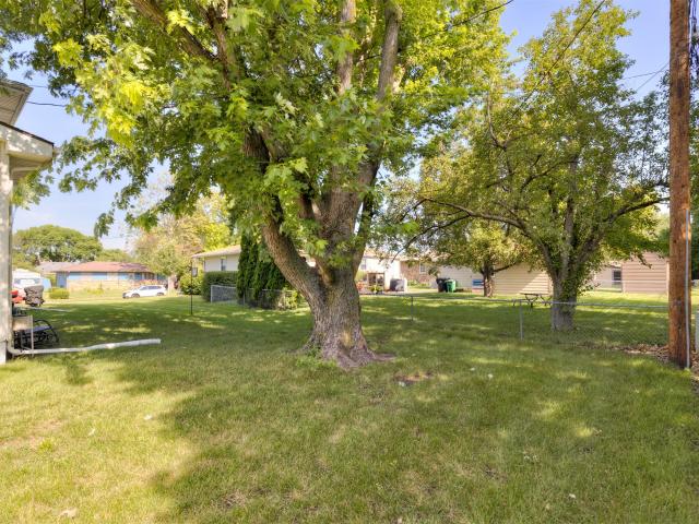 410 412 SE Magazine Road