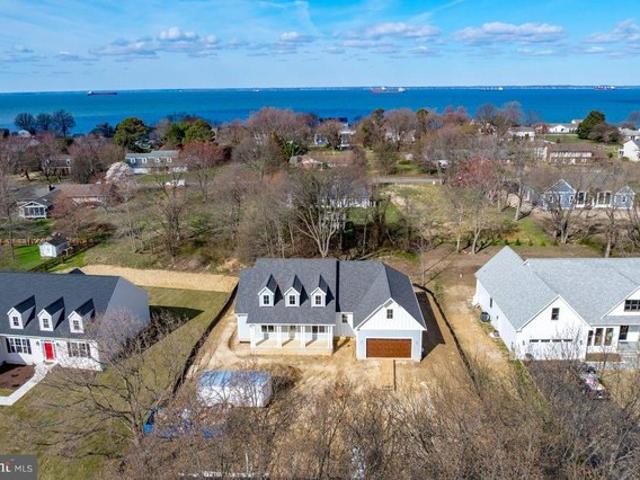 410 5 Farms Dr, Stevensville, MD 21666