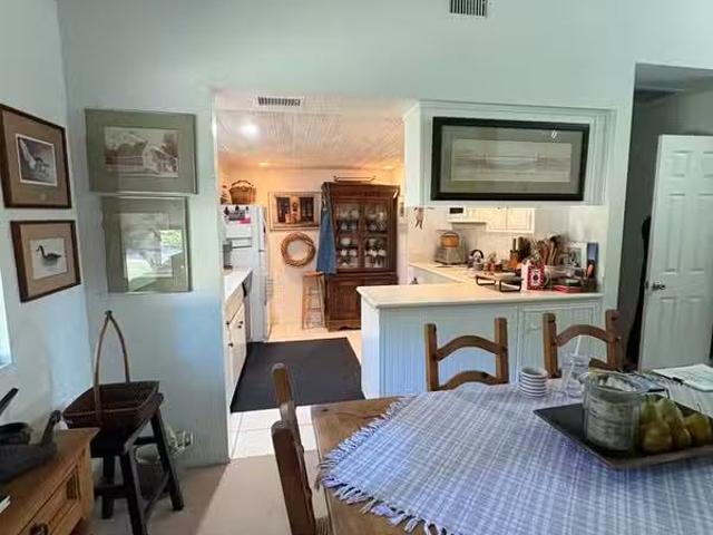 410 Church Rd, Unit 56 Condos in Ojai, CA