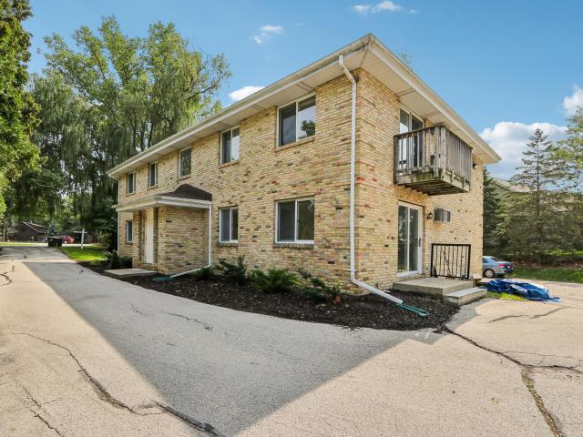 410 Cheviot Chase, Unit 3