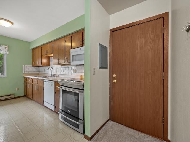 410 Cheviot Chase, Unit 4
