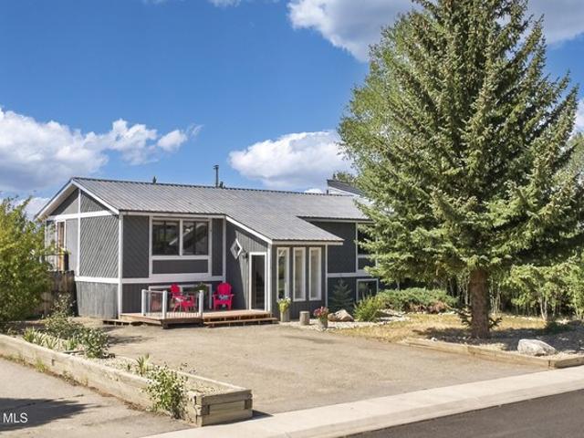 410 Christiansen Ave, Granby, CO 80446