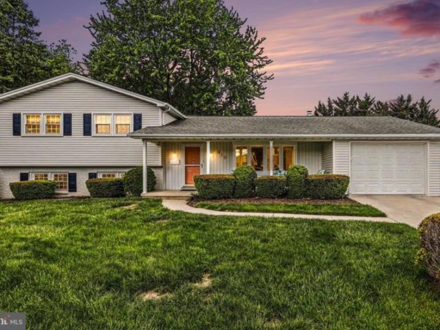 410 Clearview Rd, Hanover, PA 17331