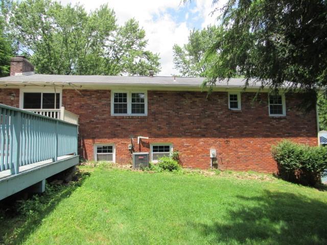 410 Crestridge Drive