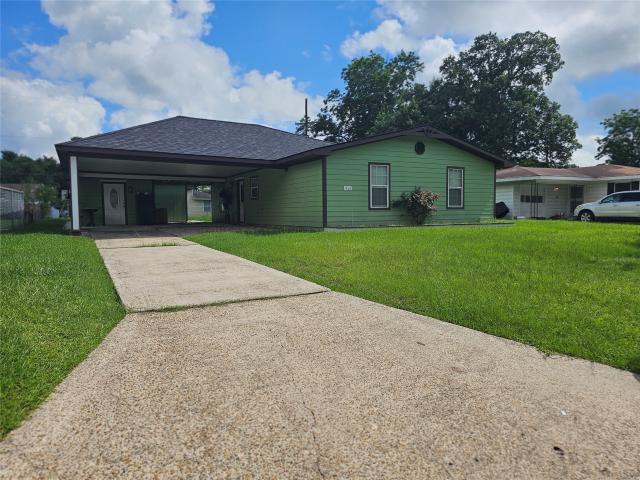 410 Crepe Myrtle Avenue