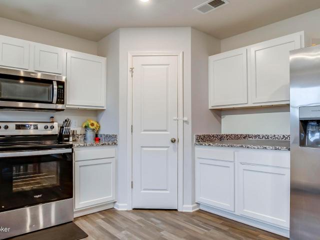 410 Cupp Cir