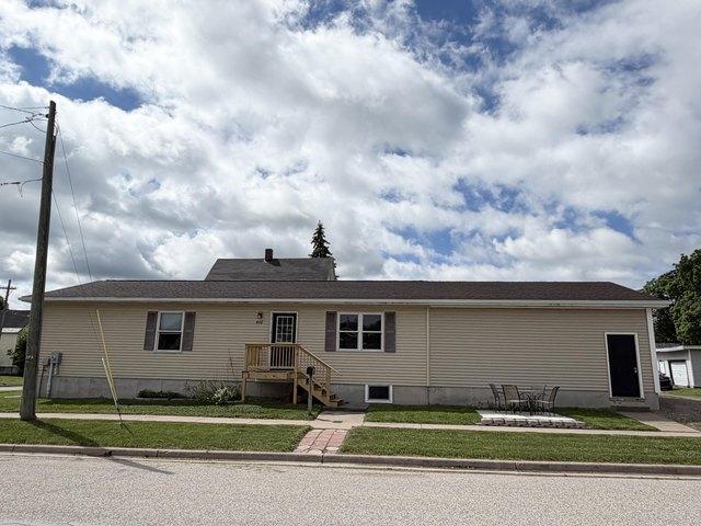 410 Adams Ave Ste Marie, Sault Sainte Marie, MI 49783