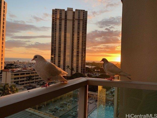 410 Atkinson Dr Unit 1022, Honolulu, HI 96814