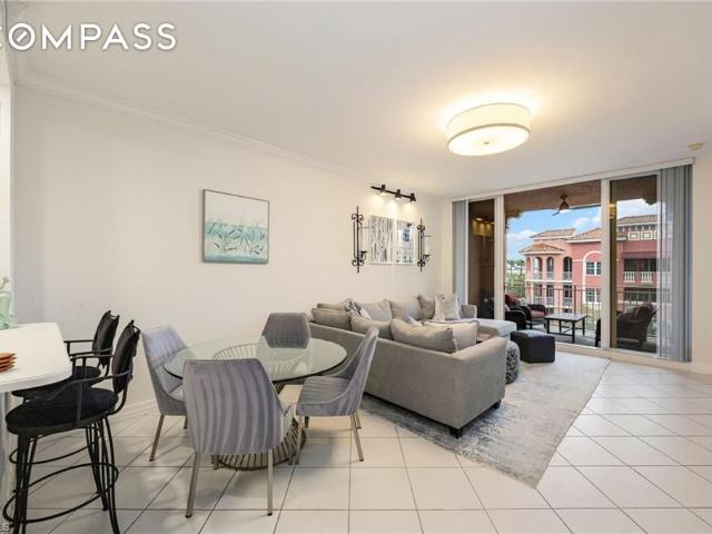 410 Bayfront Pl 2502, Naples, FL
