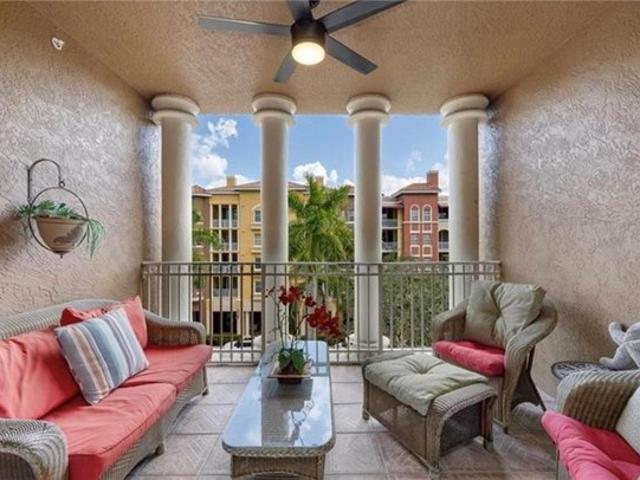 410 Bayfront Pl Apt 2405, Naples, FL 34102