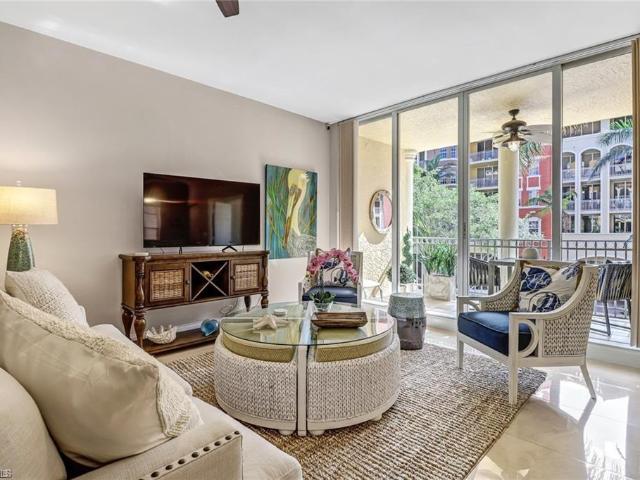 410 Bayfront Pl, Unit 2208, Naples, FL 34102 | MLS #226000 | Compass