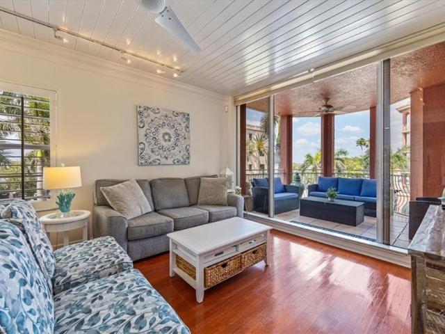 410 Bayfront Pl, Unit 2301, Naples, FL 34102 | MLS #225070
