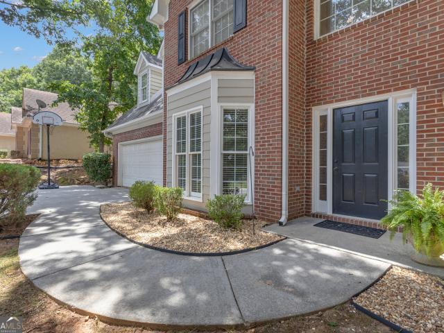 410 Baneberry Bend