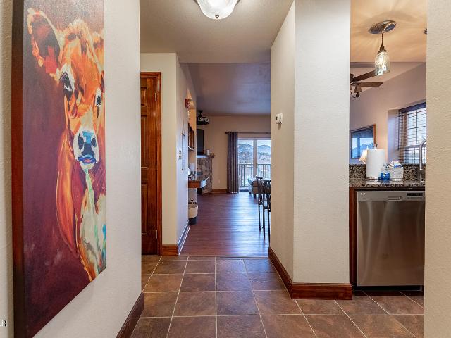 410 Big Bear Way 2001