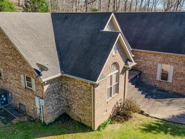 410 Britton Hollow Rd