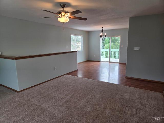410 Gambels Lane