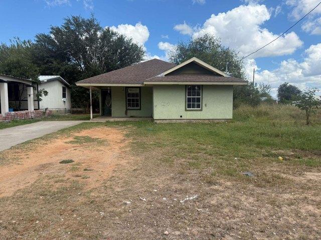 410 E Amada St, Hebbronville, TX 78361