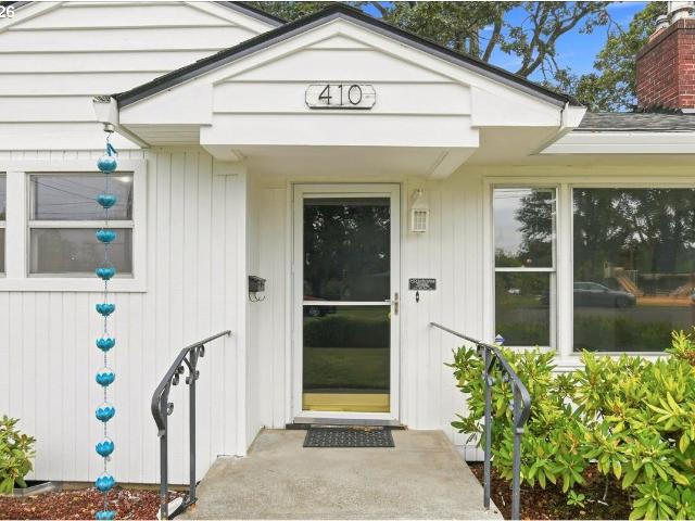 410 e fairfield st