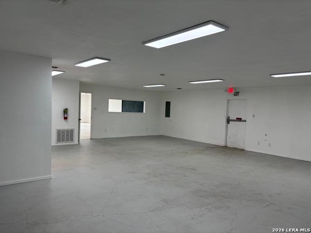 410 E Gonzales