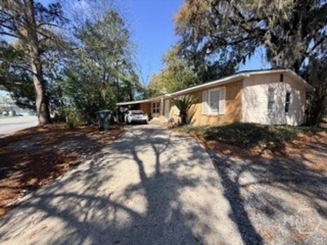 410 E Montgomery Cross Roads
