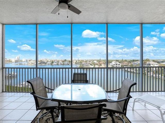 410 Flagship Dr Apt 603, Naples, FL 34108