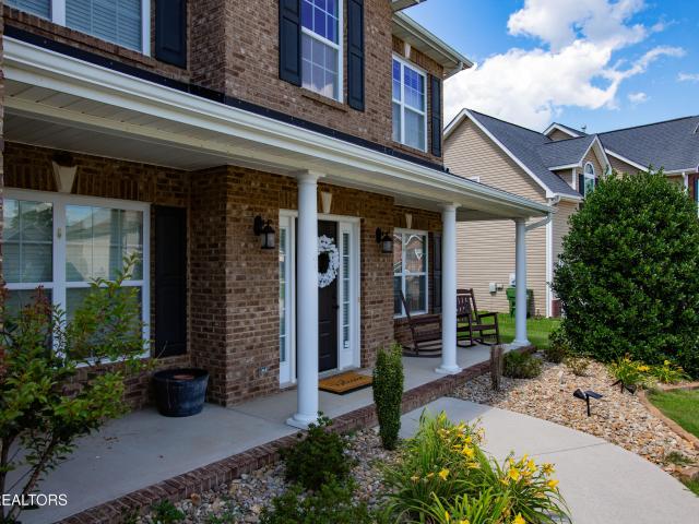 410 Frostview Lane