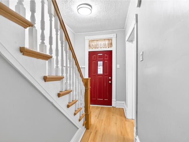 410 Kendal St