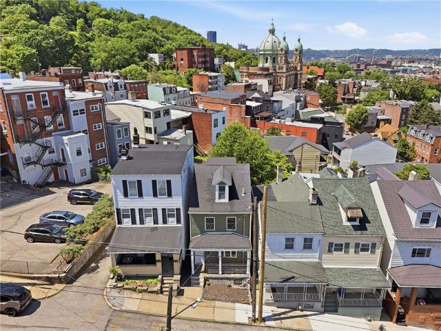 410 Hancock St