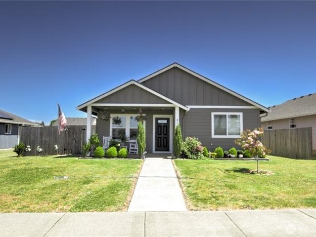 410 Herren Ave, Winlock, WA 98596