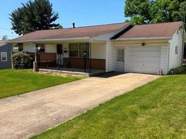 410 Indiana Ave, Farrell, PA 16121