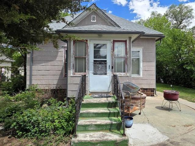 710 Odell St, Oxford, NE 68967