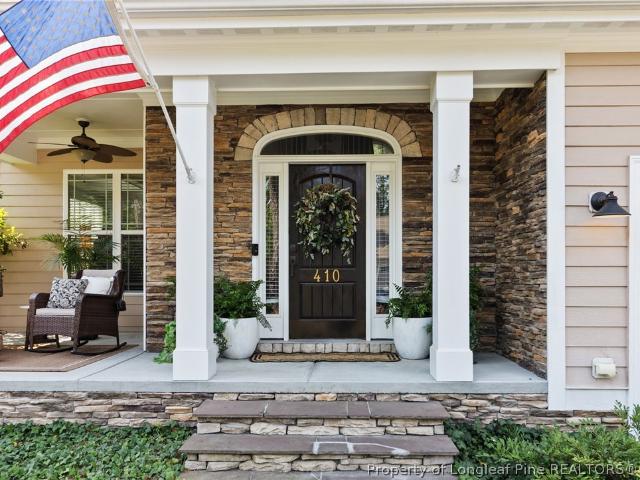 410 Legacy Lakes Way