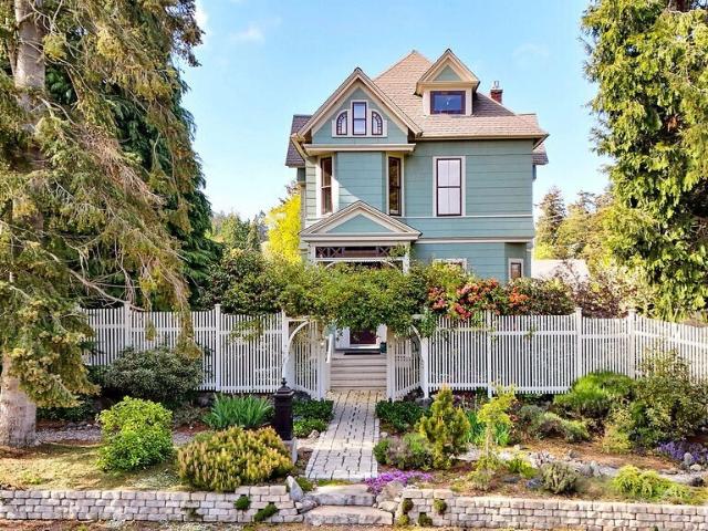 410 Lincoln Street