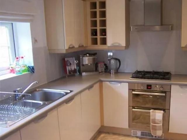 410 Lugtrout Lane, Hampton in Arden, B91 2TL, United Kingdom | 2 bed apartment for rent #154571496 | Rentberry