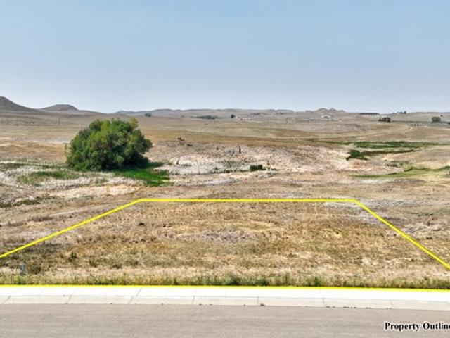 410 Mountain Shadow Dr, Gillette, WY 82718
