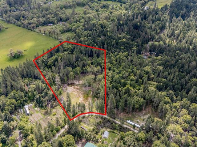 410 Mulligan Ln, Laytonville, CA 95454 | MLS #326037 | Compass