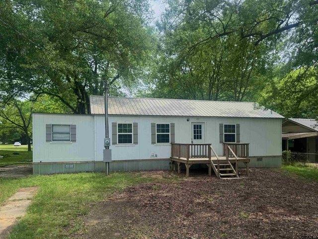 410 N Heights Blvd, Omaha, TX 75571