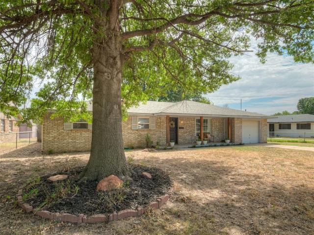 410 N Magnolia Street