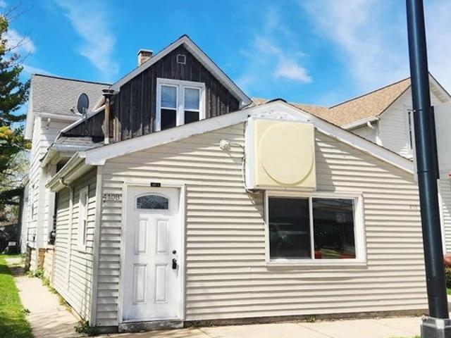410 N Main St, Fond du Lac, WI 54935