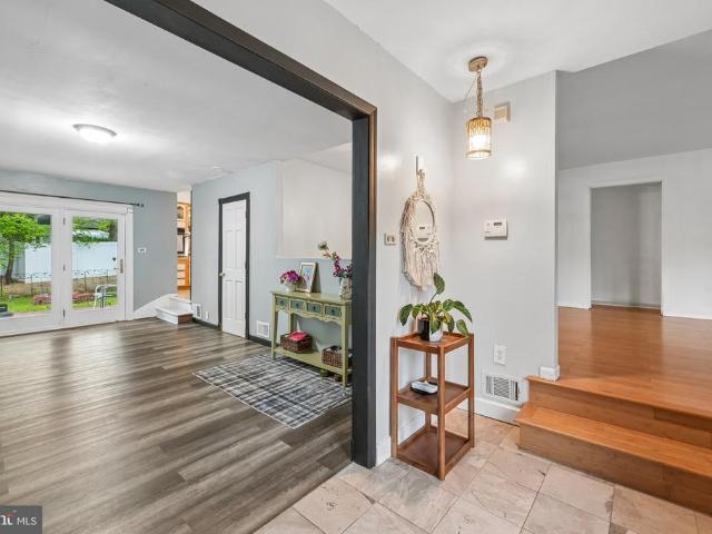 410 Narragansett Drive