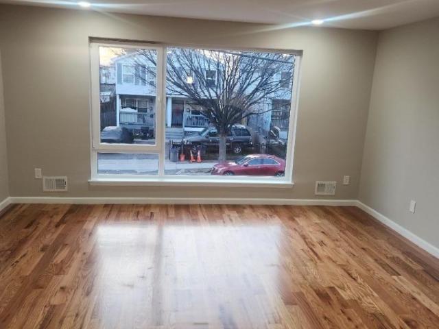 410 S 8th St, Newark, NJ 07103 | MLS #4019 | Compass