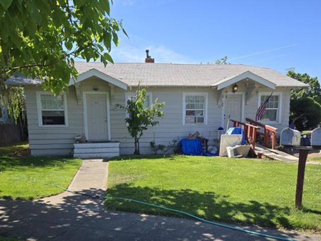 410 S Queen Ann Blvd, Yakima, WA 98902