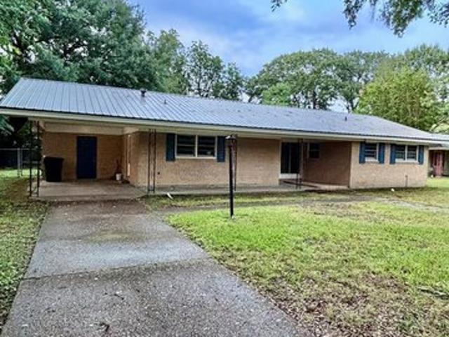 410 S Rebecca Dr, Greenville, MS 38701