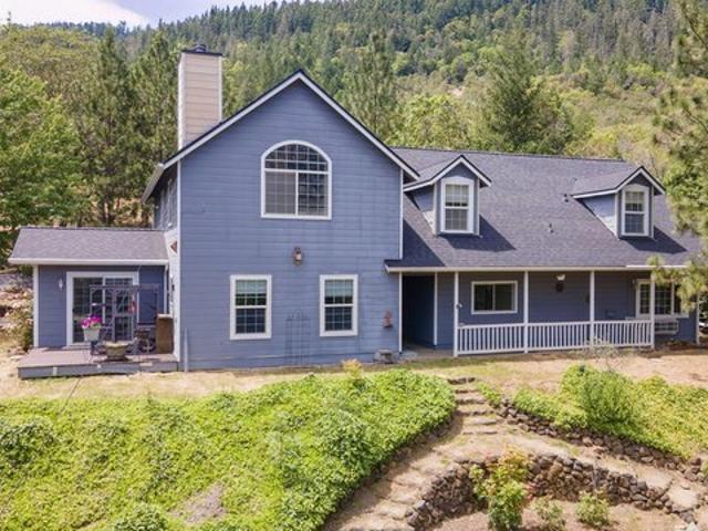 410 Schieffelin Gulch Rd, Gold Hill, OR 97525