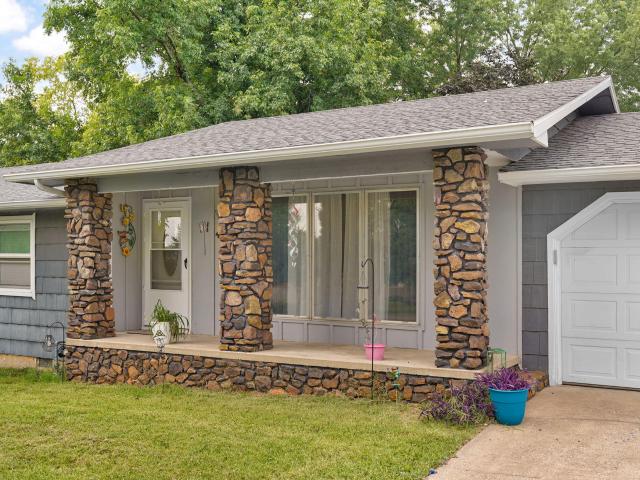 410 Schulz Avenue